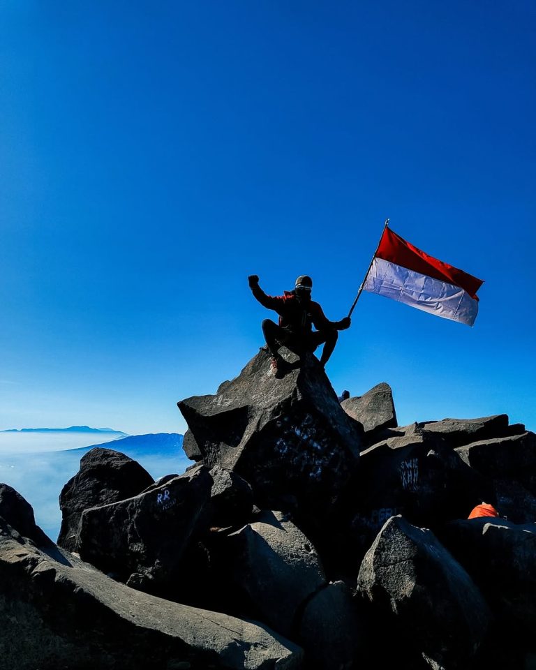 5 Jalur Pendakian Gunung Arjuno yang Wajib Dicoba! Pilih Rute Terbaikmu